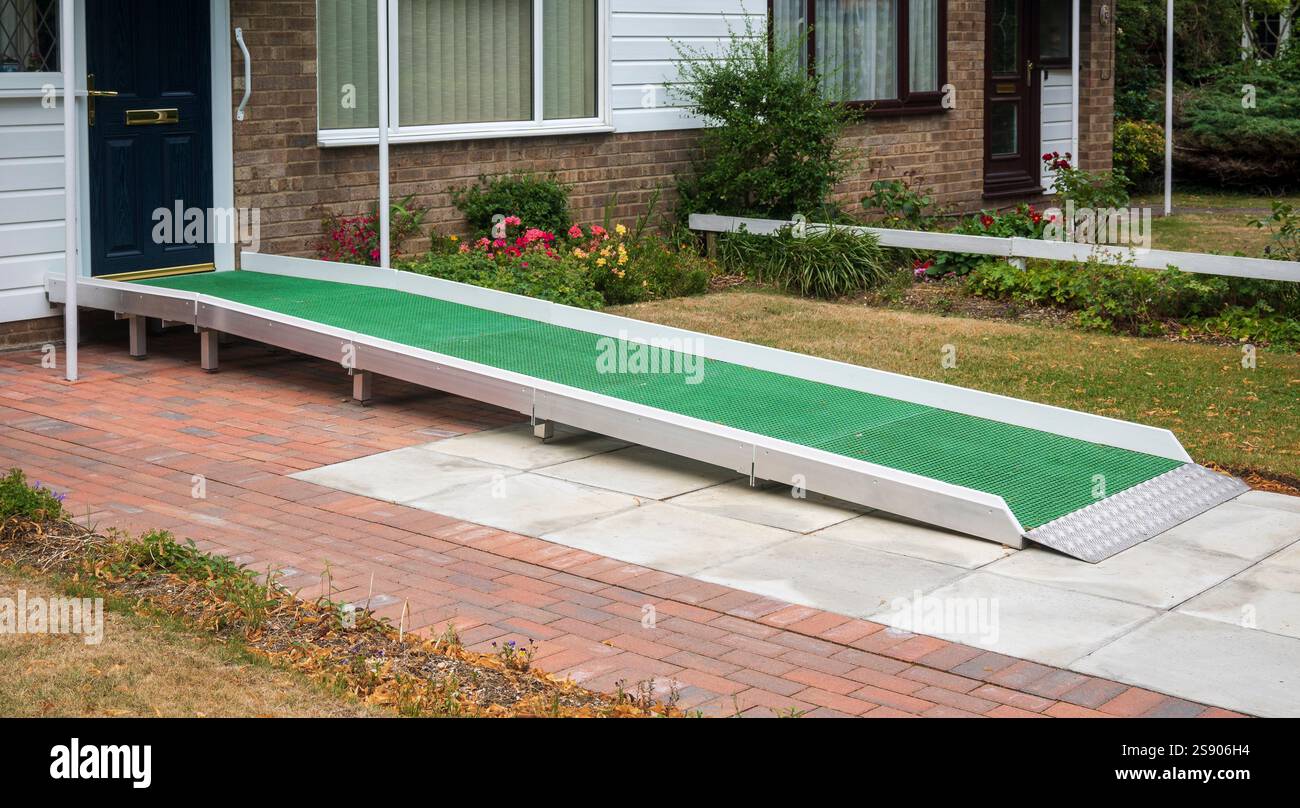 Wheelchair ramp house hi-res stock photography and images - Alamy
