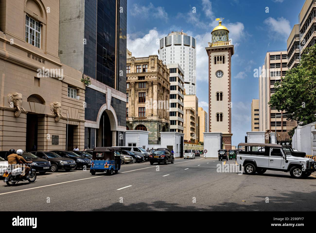 In the street of Colombo in Sri Lanka Stock Photo - Alamy