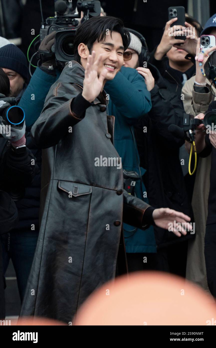 korean actor Kim Soo-Hyun at Milan Fashion Week for the Prada men's ...