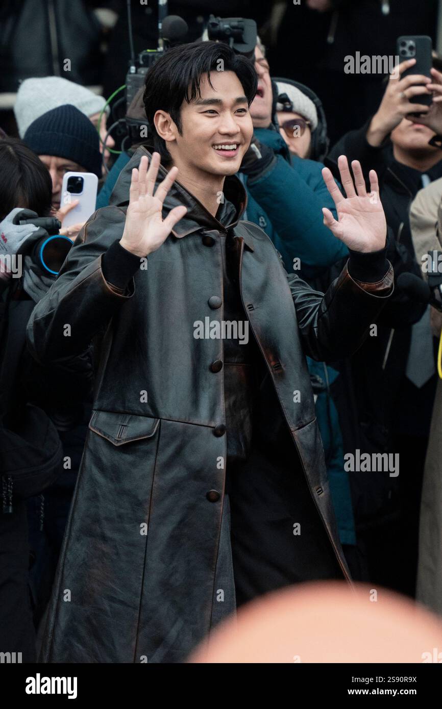 korean actor Kim Soo-Hyun at Milan Fashion Week for the Prada men's ...