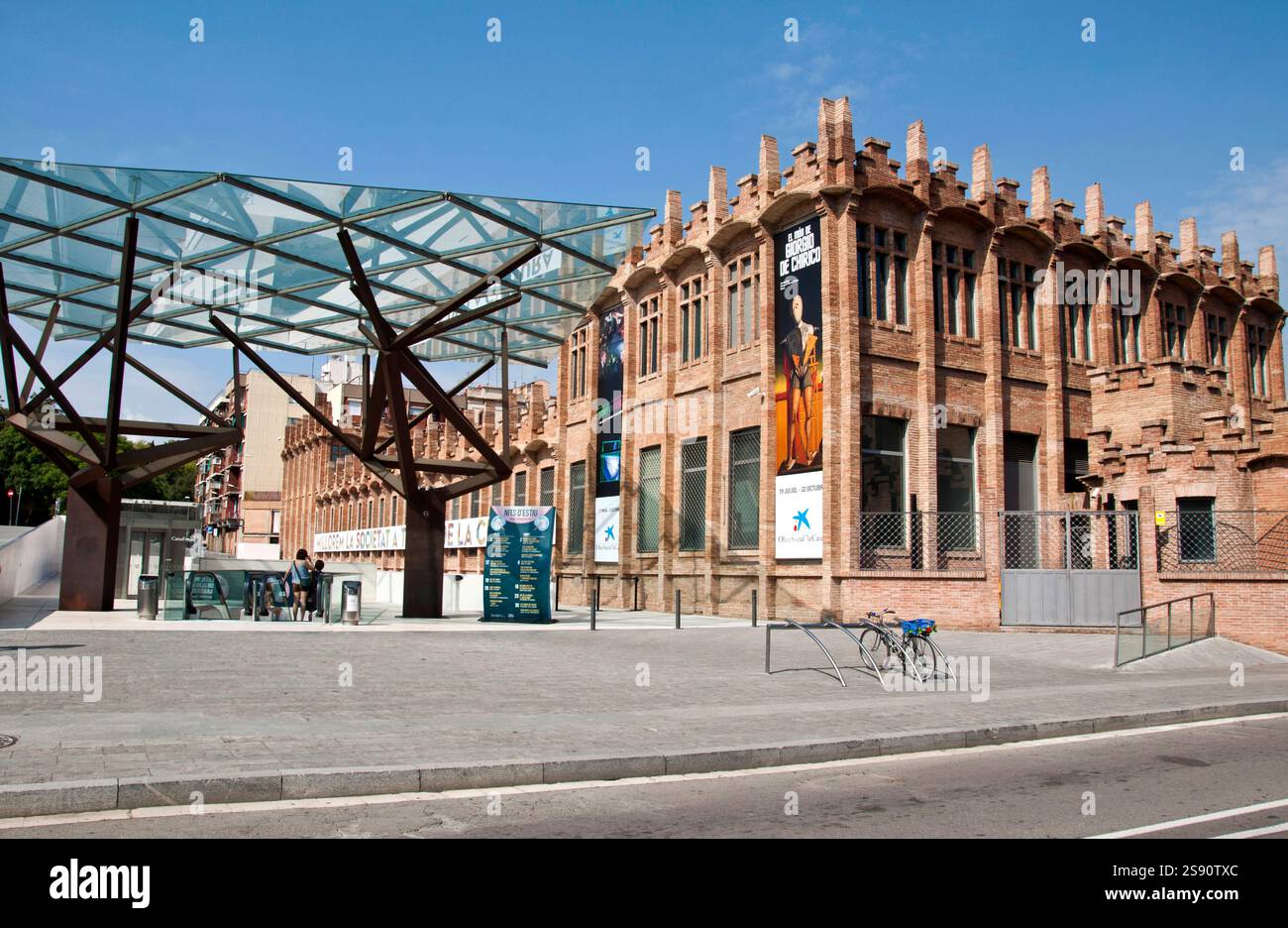 Iron tree by arata isozaki hi-res stock photography and images - Alamy