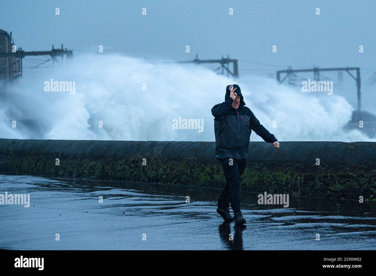 Saltcoats, Scotland, 01.24.2025 High waves are seen at Saltcoast's ...