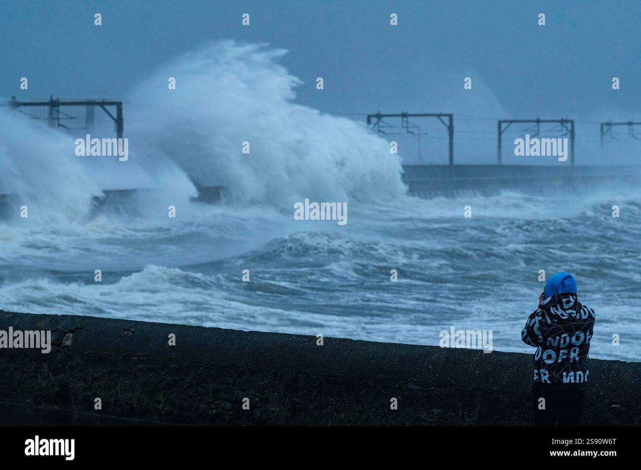 Saltcoats, Scotland, 01.24.2025 High waves are seen at Saltcoast's ...