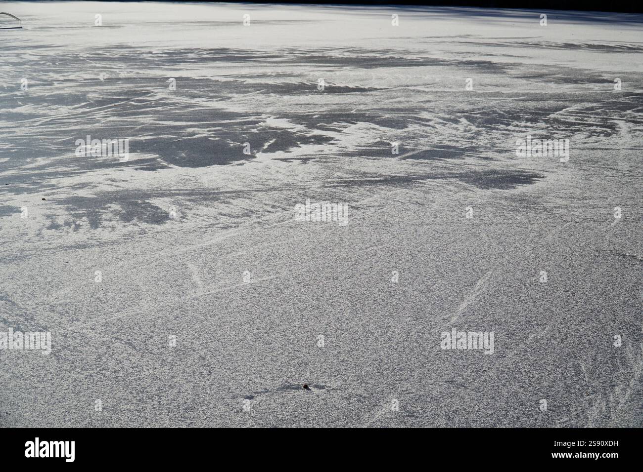 Frozen lake with snow and frost Stock Photo - Alamy