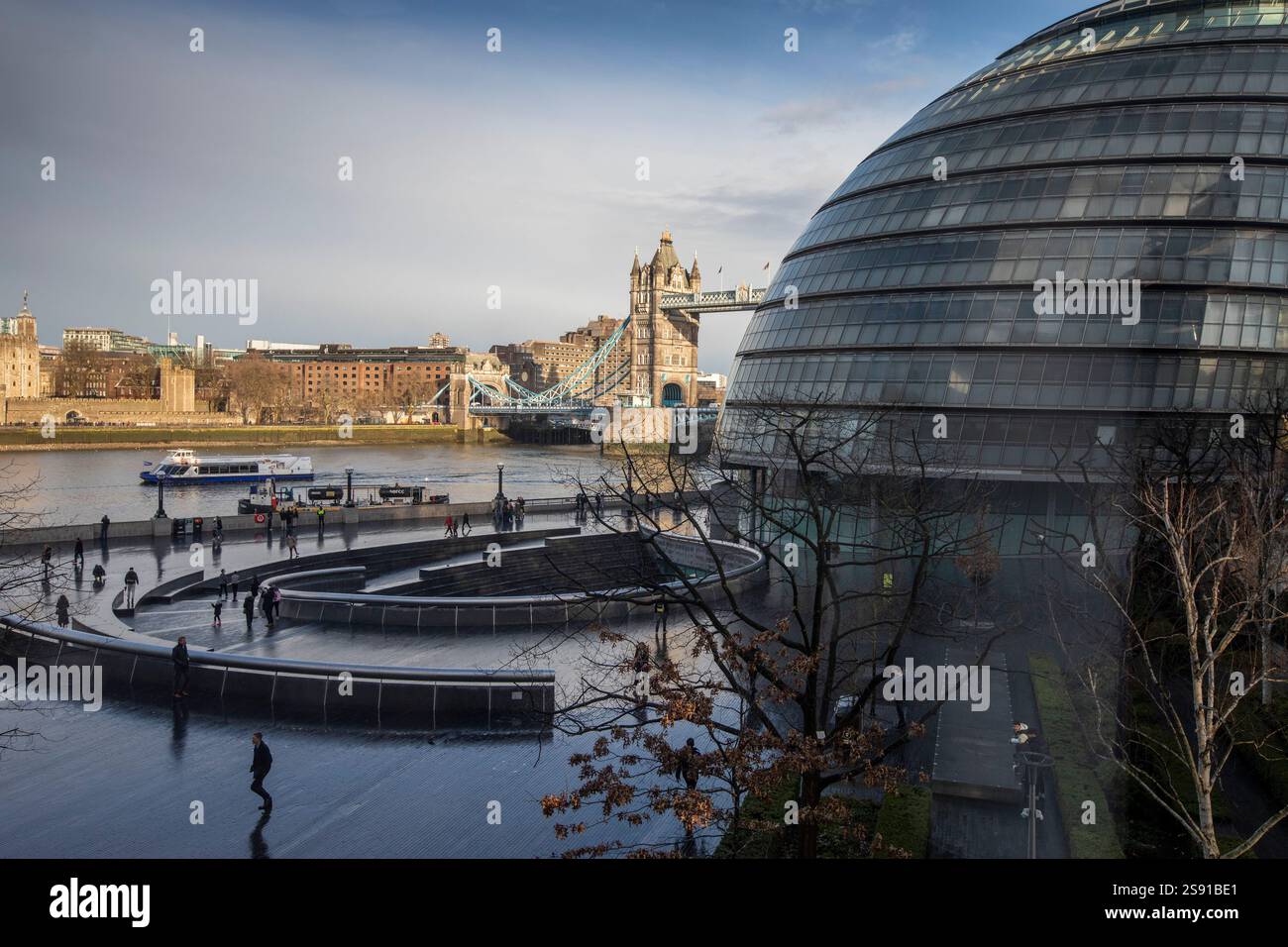 Old City Hall is a building in Bermondsey, London, which previously ...