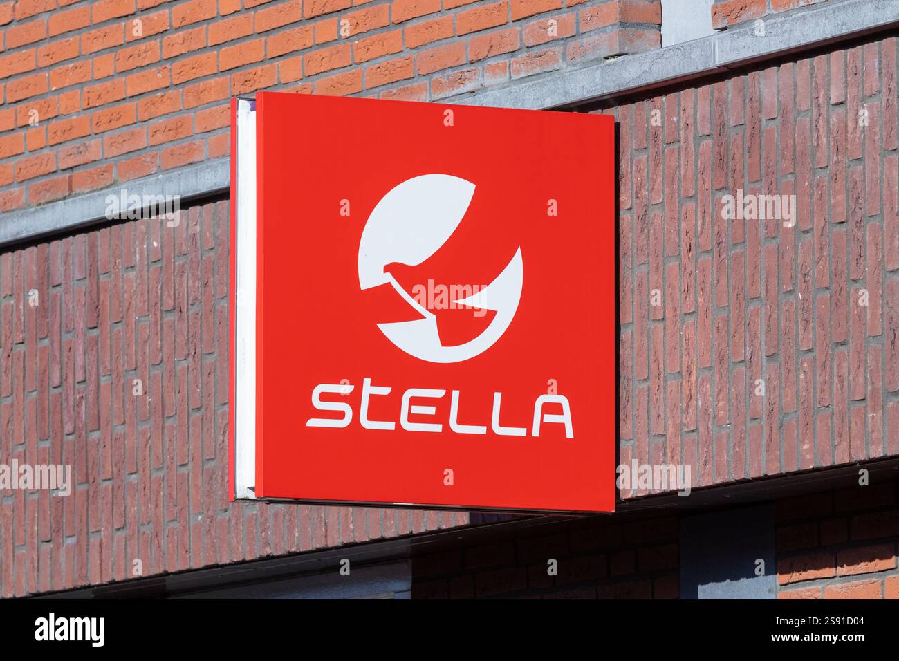 Stella shop sign, bike store Stock Photo - Alamy