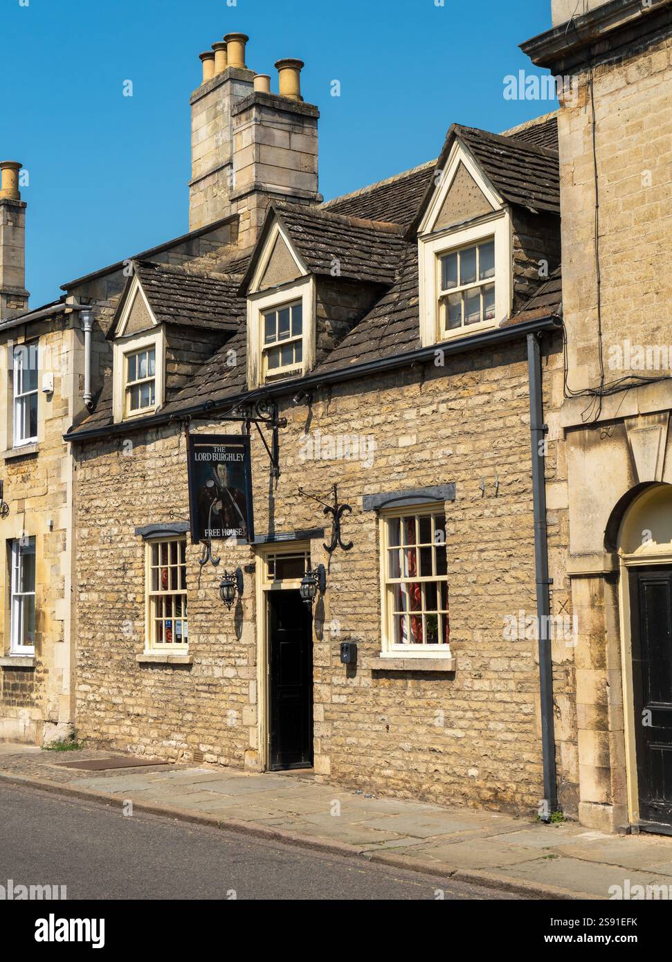 Lord Burghley public house in Broad Street on a sunny June day with ...