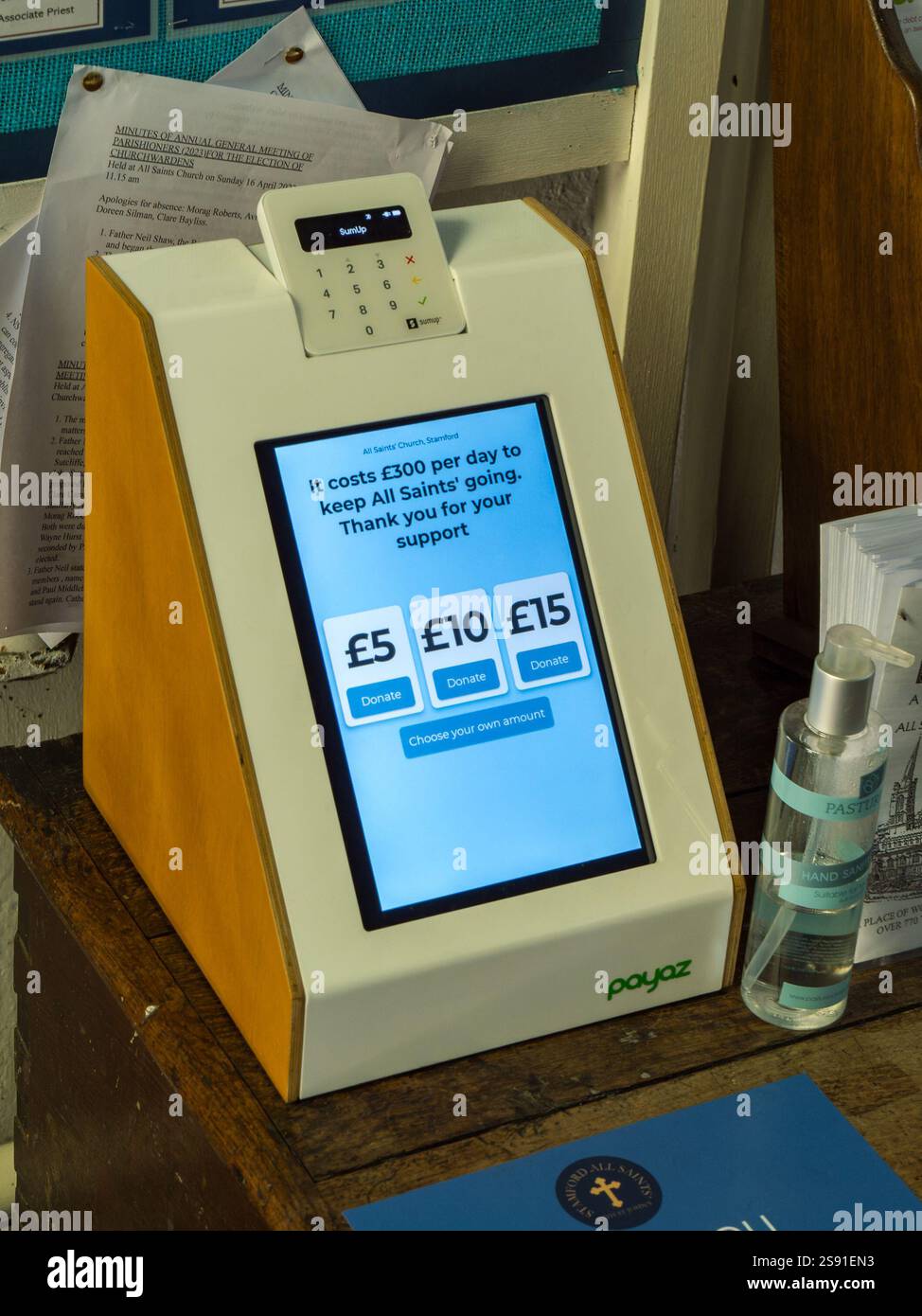 Payaz givingstation hi-res stock photography and images - Alamy