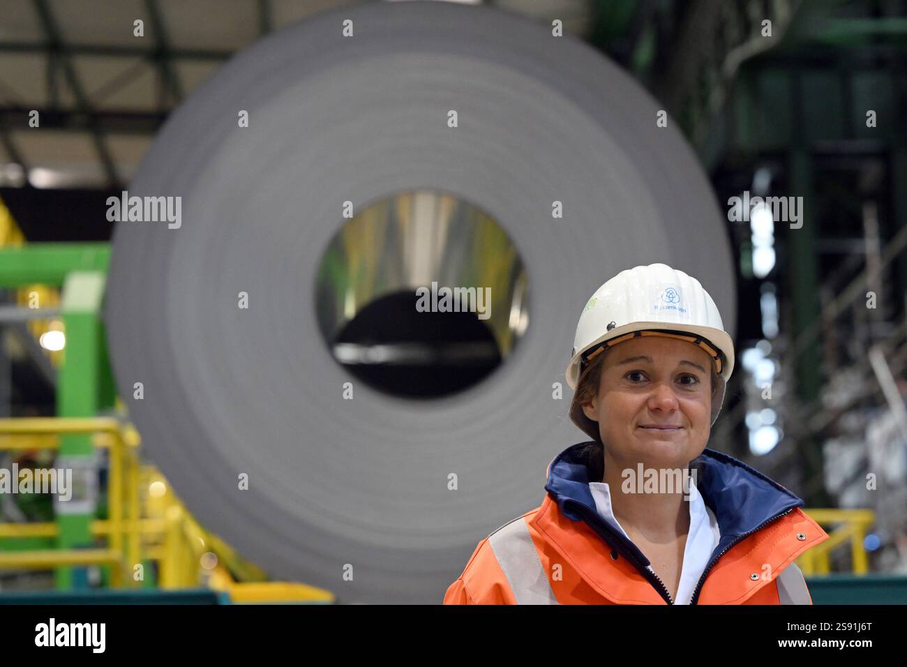 PRODUCTION - 24 January 2025, North Rhine-Westphalia, Bochum: Marie ...