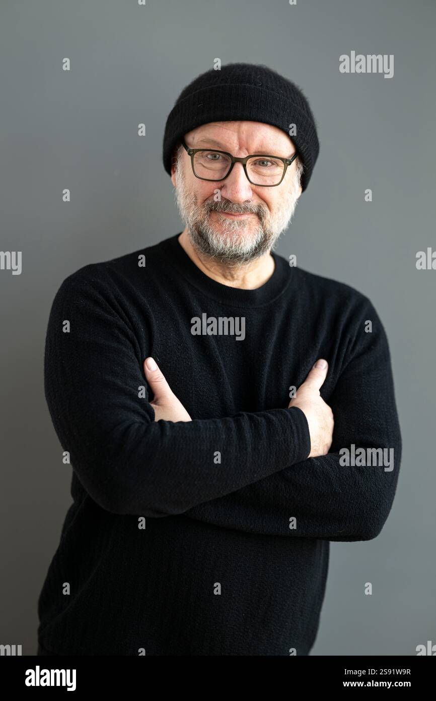 24 January 2025, Bavaria, Munich: Actor Rainer Bock poses at the press ...