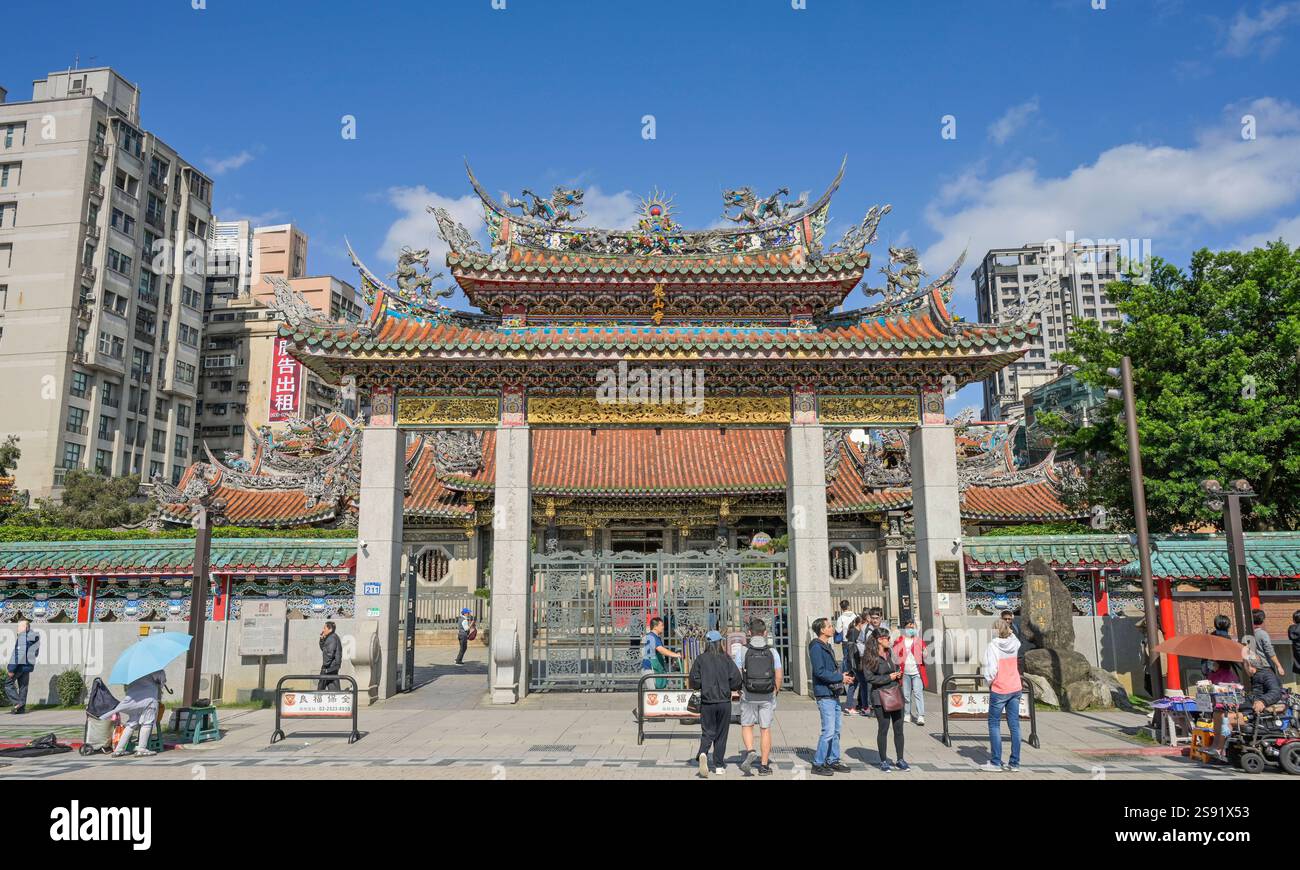 Mengjia Longshan-Tempel, Guangzhou Street, Taipeh, Taiwan *** Mengjia ...