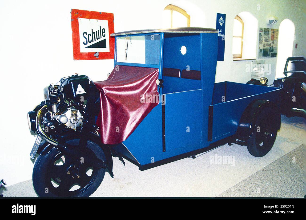 Museum für Sächsische Fahrzeuge 27.01.1995, Chemnitz, Ortsteil ...