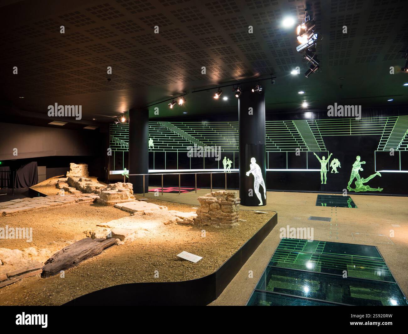 Guildhall Art Gallery, Roman Ruins, Amphitheatre, The City of London ...