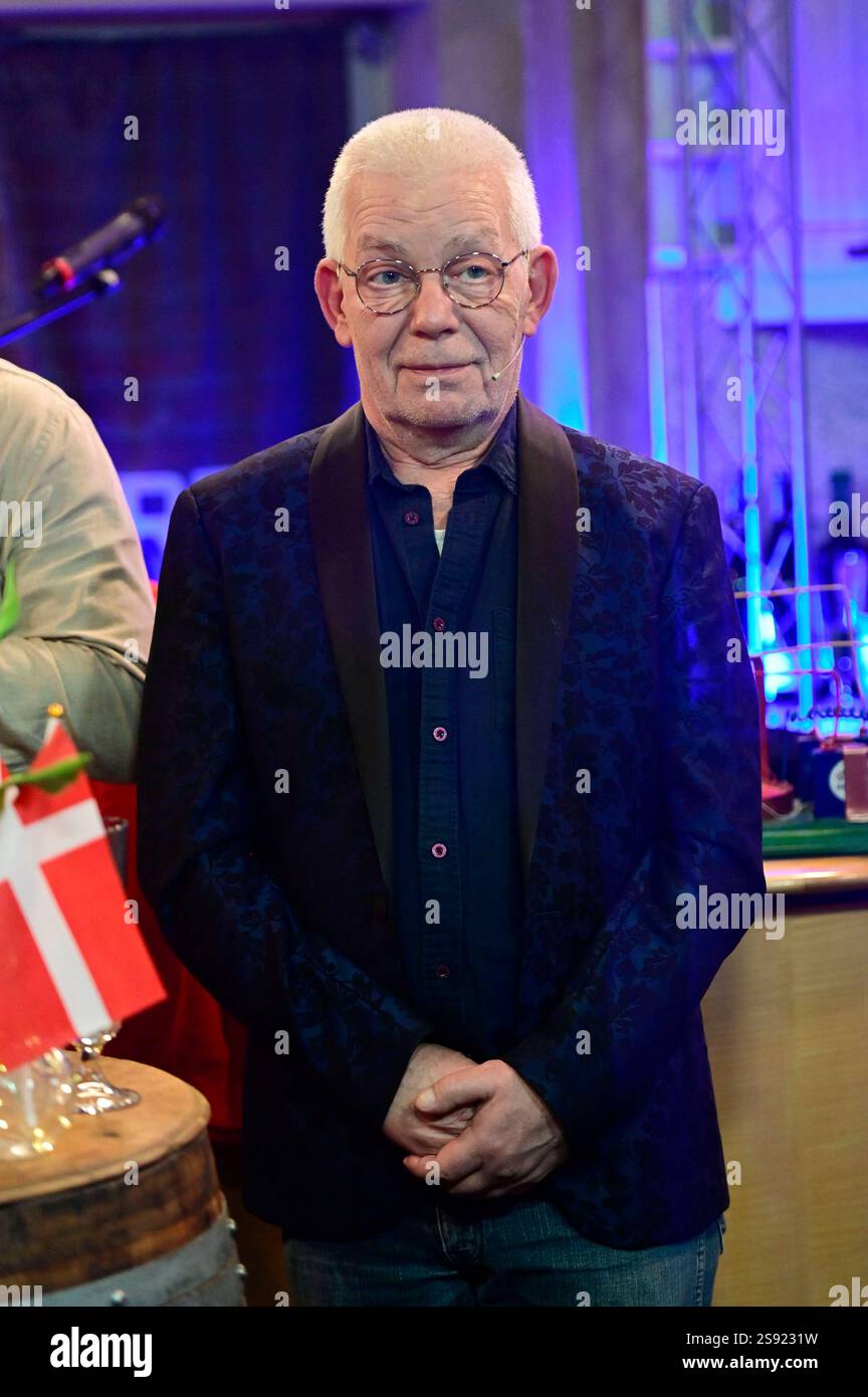 Jes Holtso in der MyTVplus TV Show Linda Total in der Meierei. Radebeul ...