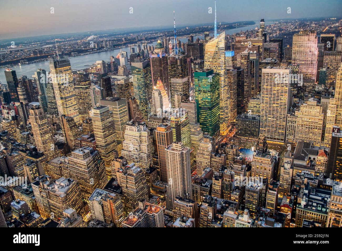 Skyscrapers downtown manhattan financial district hi-res stock ...