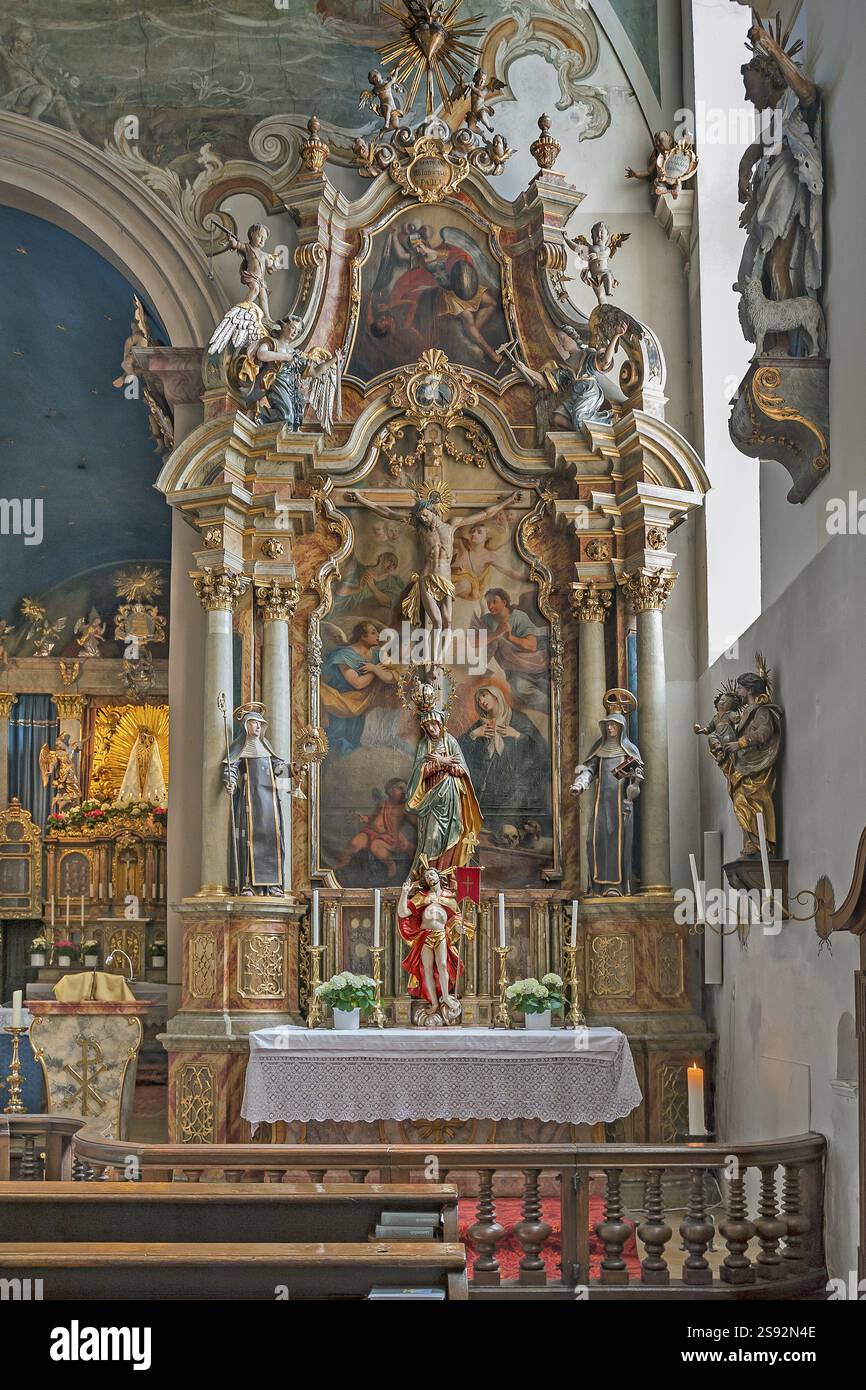 Side altar with angels and figures of saints, Maria Verkuendigung ...