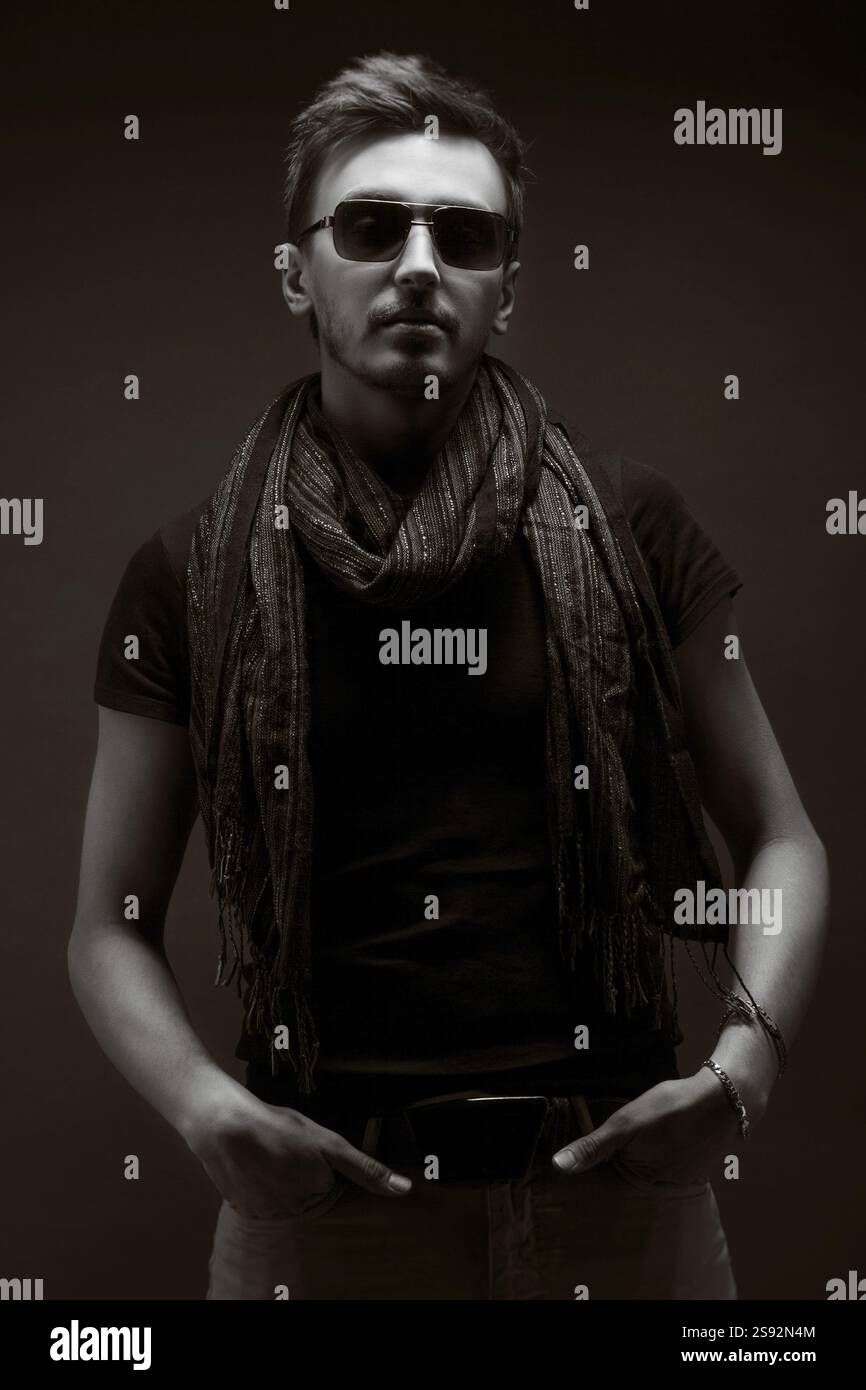 Portrait of a handsome man wearing sunglasses, unobtrusive image Stock ...