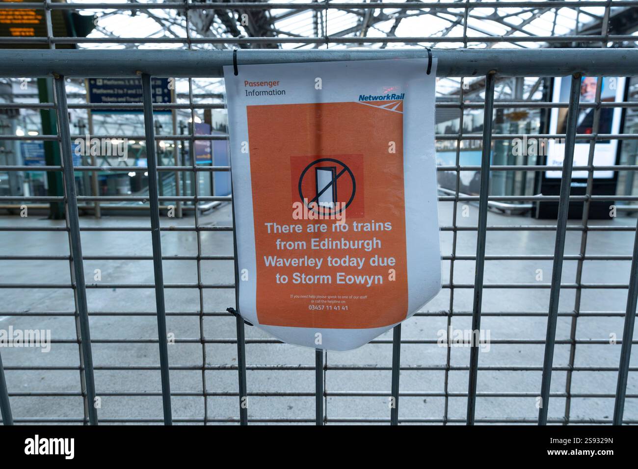 Edinburgh, Scotland, UK. 24th January, 2025. High winds with gusts of ...
