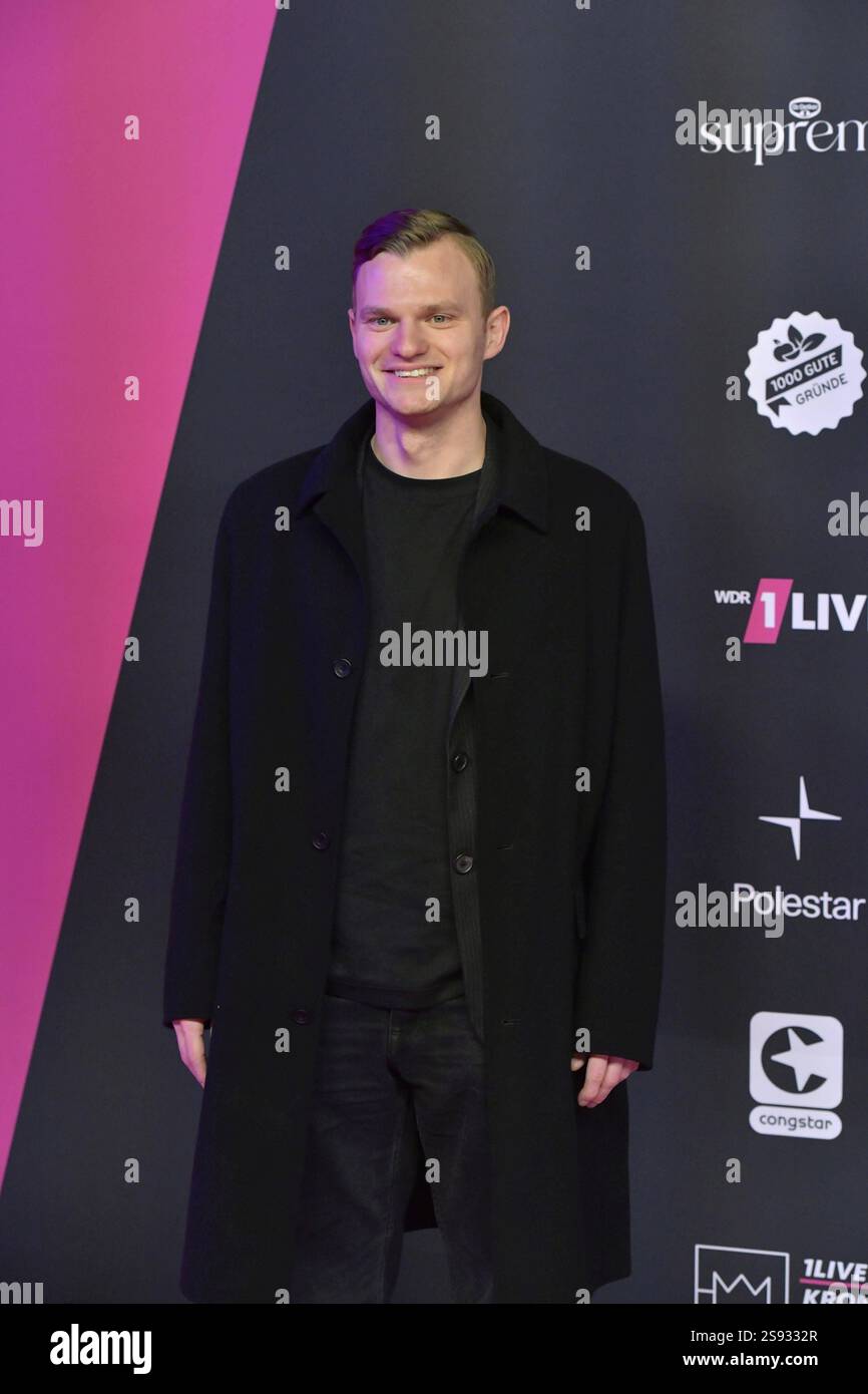 Timo Kastening Handballer 12/24 thg Timo Kastening auf dem Roten ...