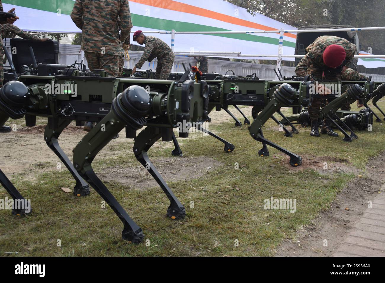 Indian Army showcases Robotic Mules ahead of the Final dress rehearsal ...