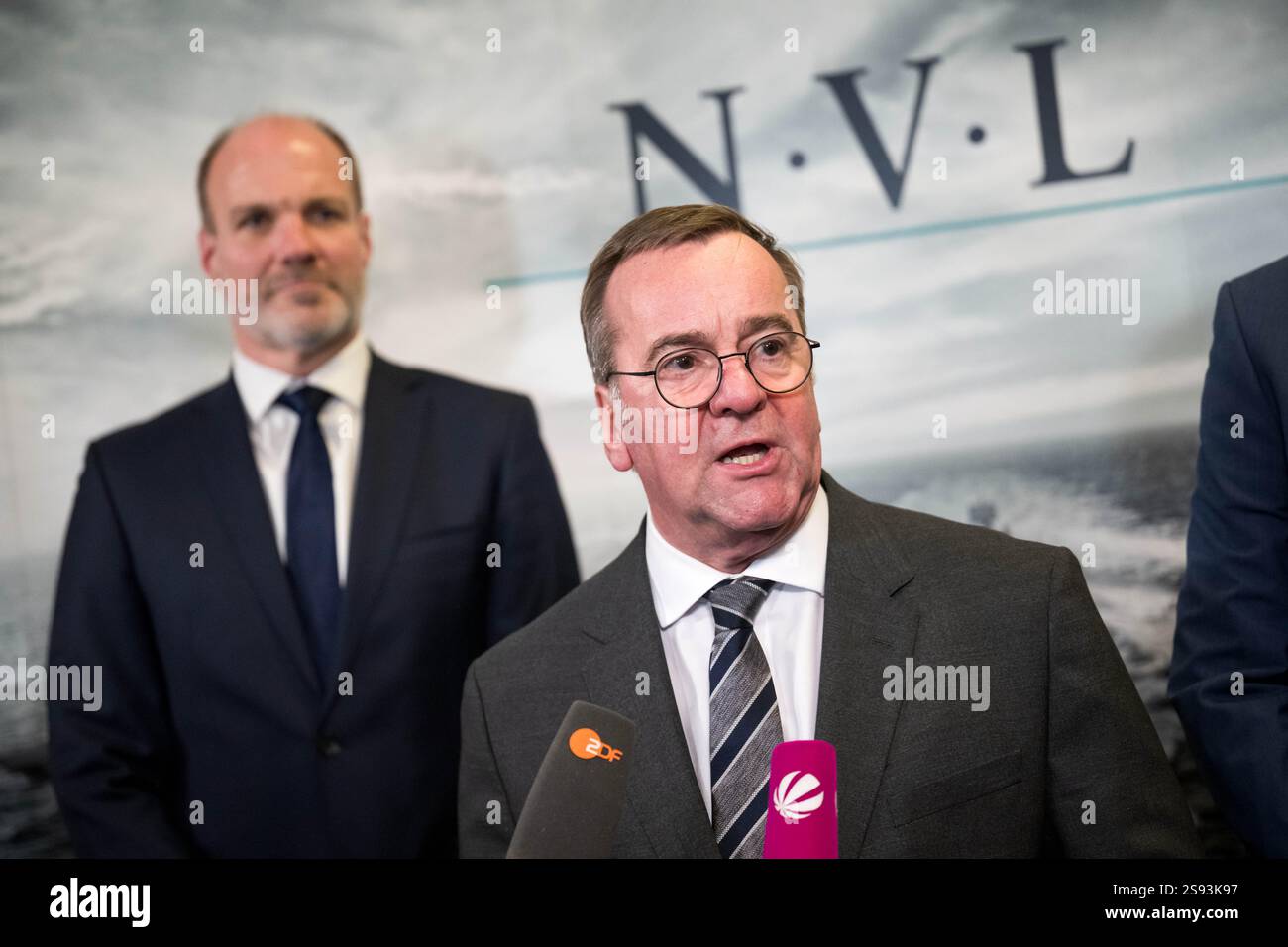 24 January 2025, Bremen: Boris Pistorius (SPD, right), Minister of ...