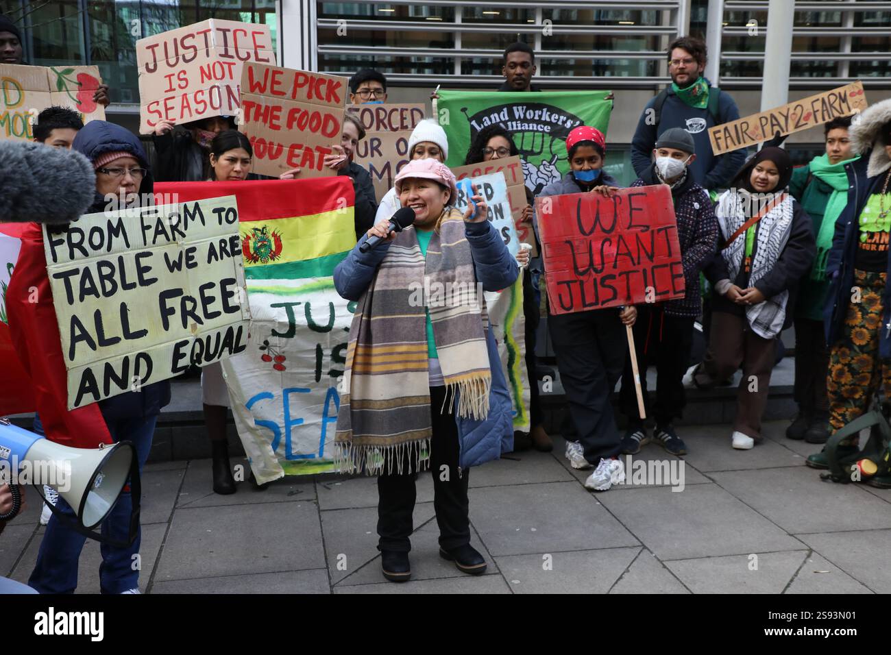 London, England. 24th January 2025. Migrant farm workers protest about ...