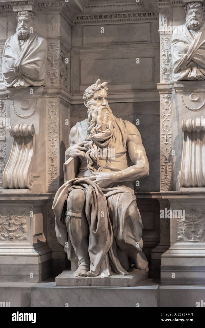 Moses by Michelangelo, San Pietro in Vincoli, Rome, Italy Stock Photo ...