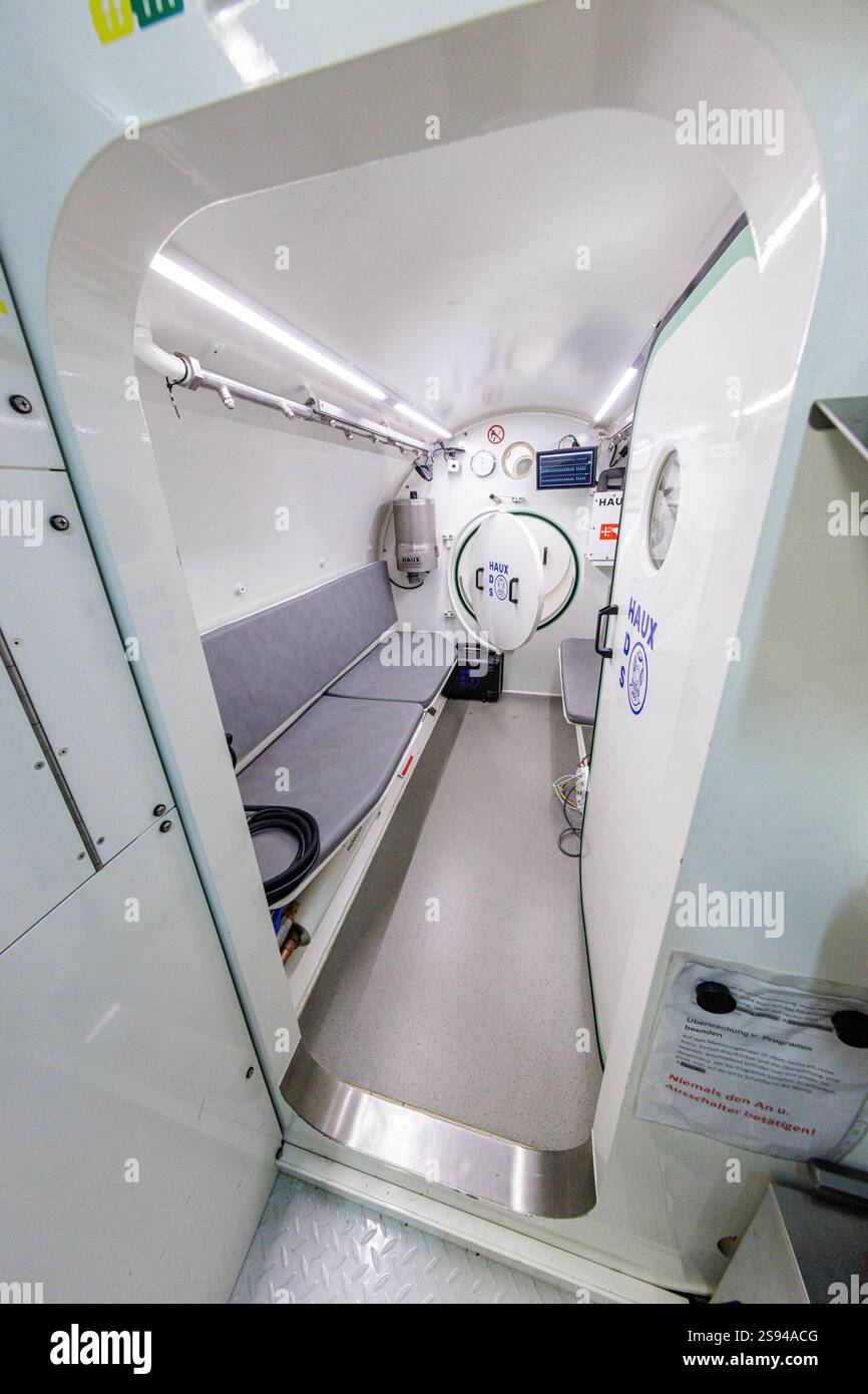 24.01.2025. Düsseldorf. Die Marinetaucher der Bundeswehr auf der boot ...