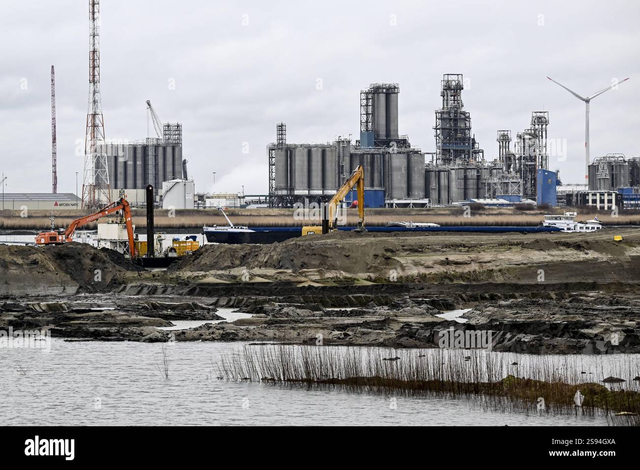 A visit to the construction site of the breaching of the Scheldt ...