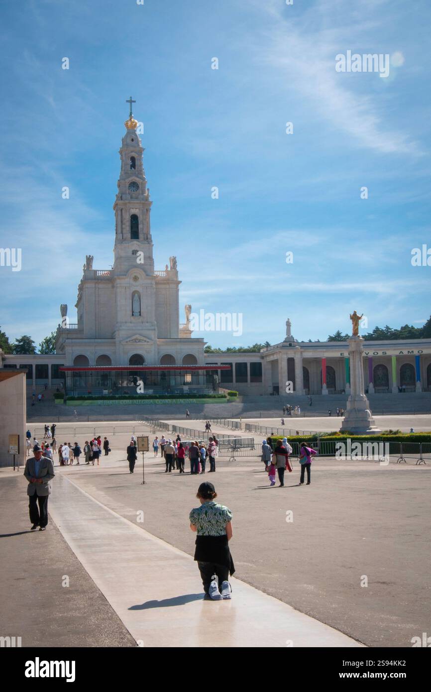 Religious devotes make the pilgrimmage procession from Chapel of the ...