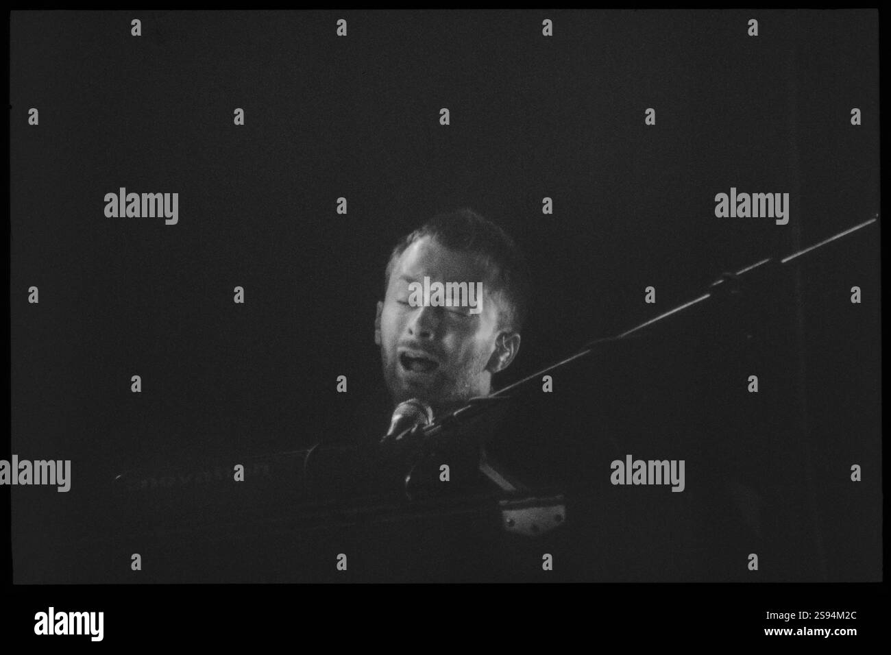 THOM YORKE, RADIOHEAD, KID A, 2000: Thom Yorke of Radiohead previewing ...