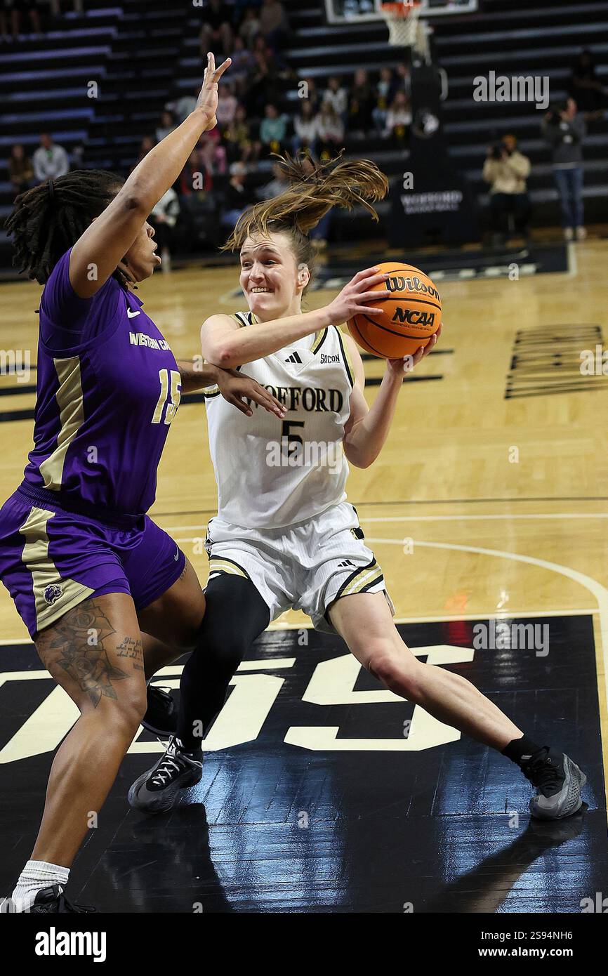 SPARTANBURG, SC - JANUARY 18: Wofford Terriers guard Helen Matthews (5 ...