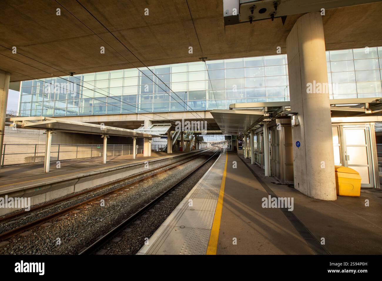 Ebbsfleet International railway station is in Ebbsfleet Valley, Kent ...