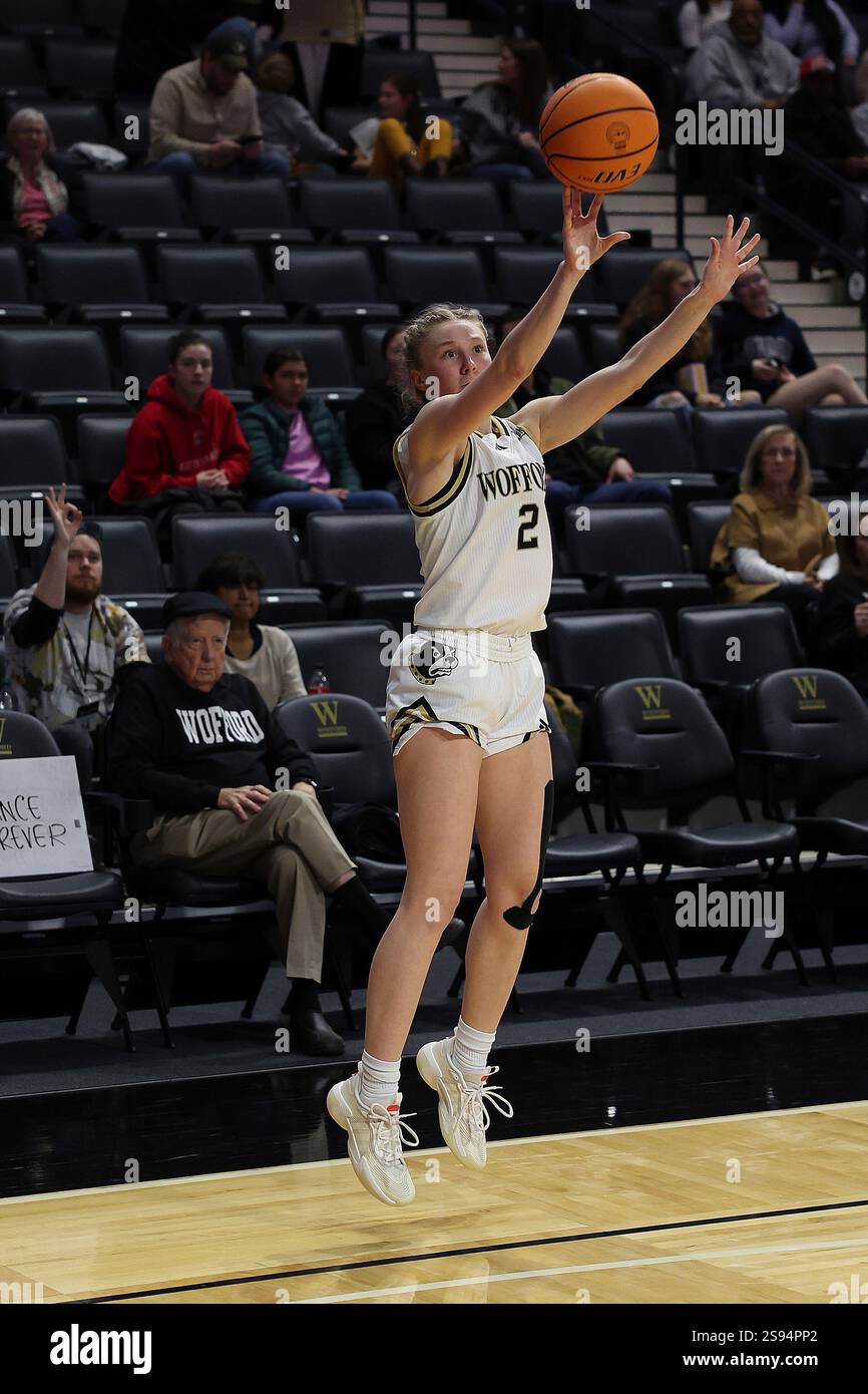 SPARTANBURG, SC - JANUARY 18: Wofford Terriers guard Maddie Heiss (2 ...