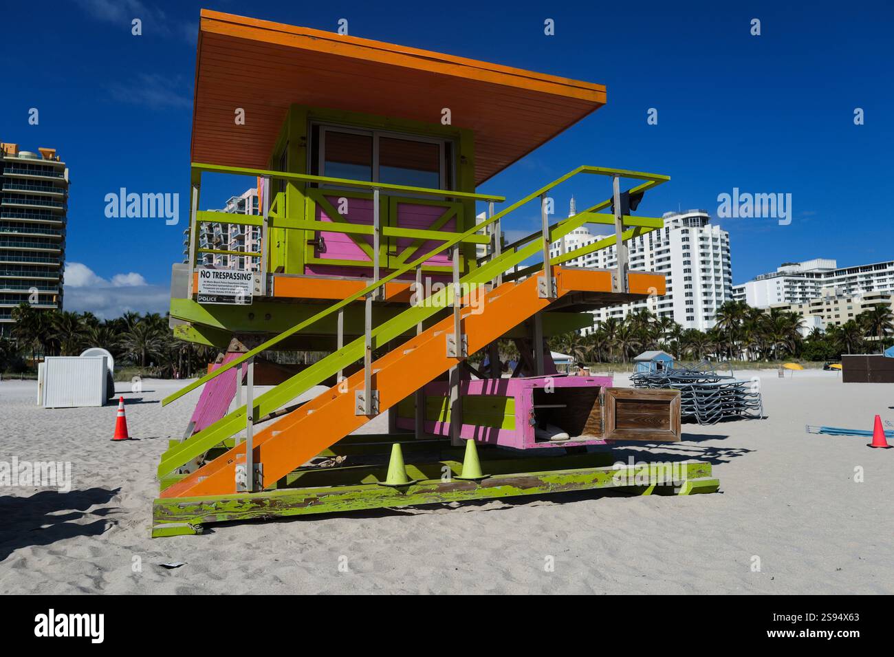 The iconic Lifeguard Huts along Miami Beach, designed by William Lane ...