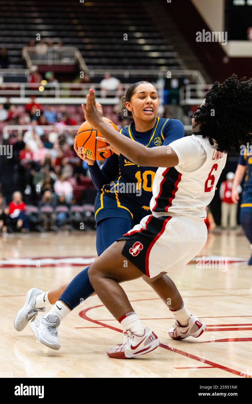 STANFORD, CA - JANUARY 23: California Golden Bears guard Lulu Twidale ...