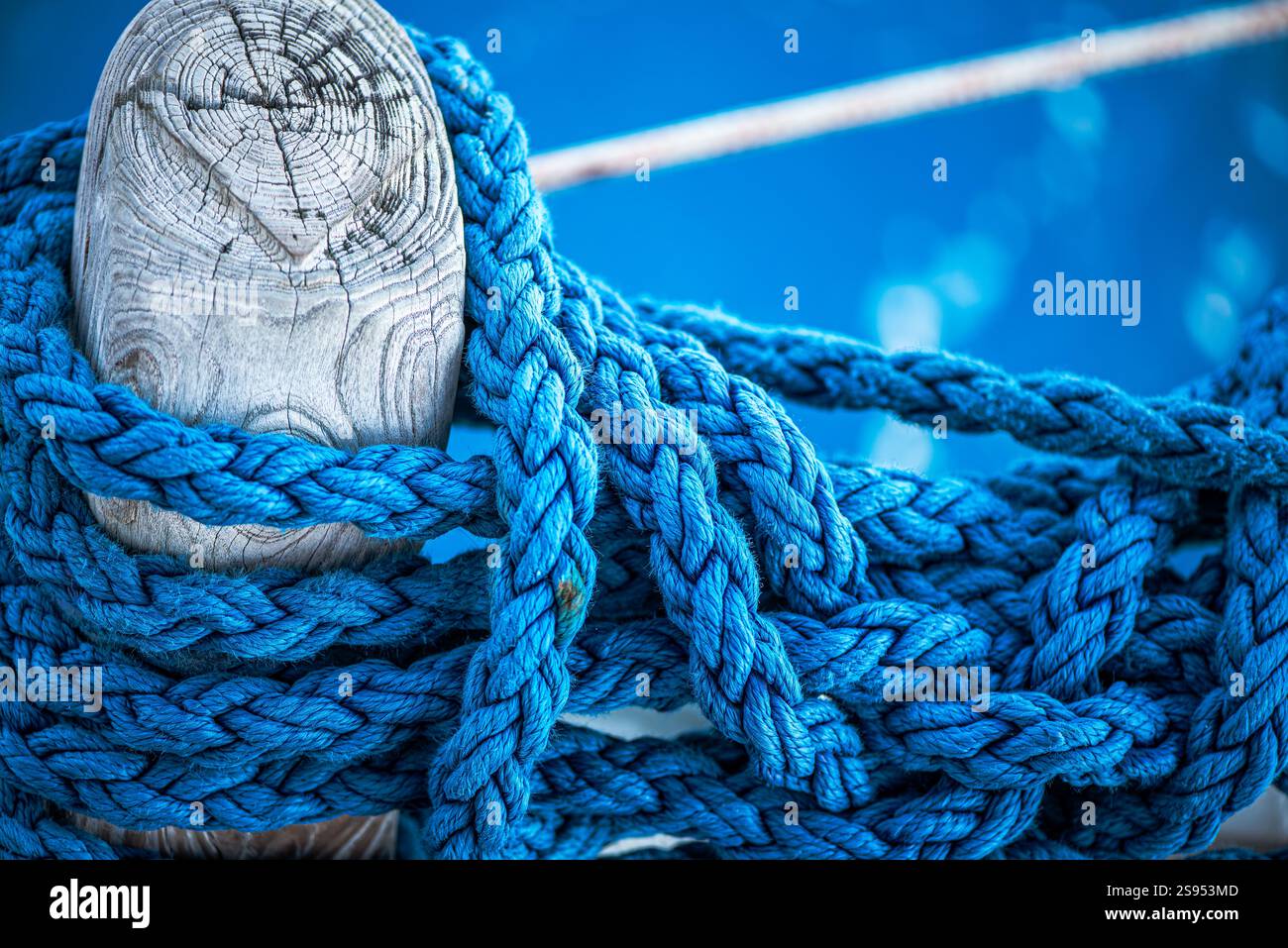 Close up shot blue ocean hi-res stock photography and images - Alamy