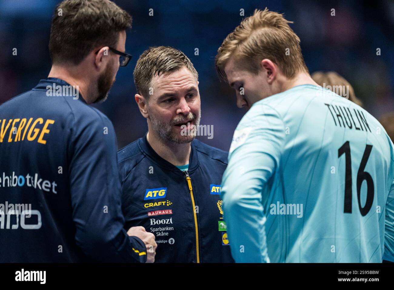 250124 Goalkeeper Andreas Palicka and goalkeeper Tobias Thulin of ...
