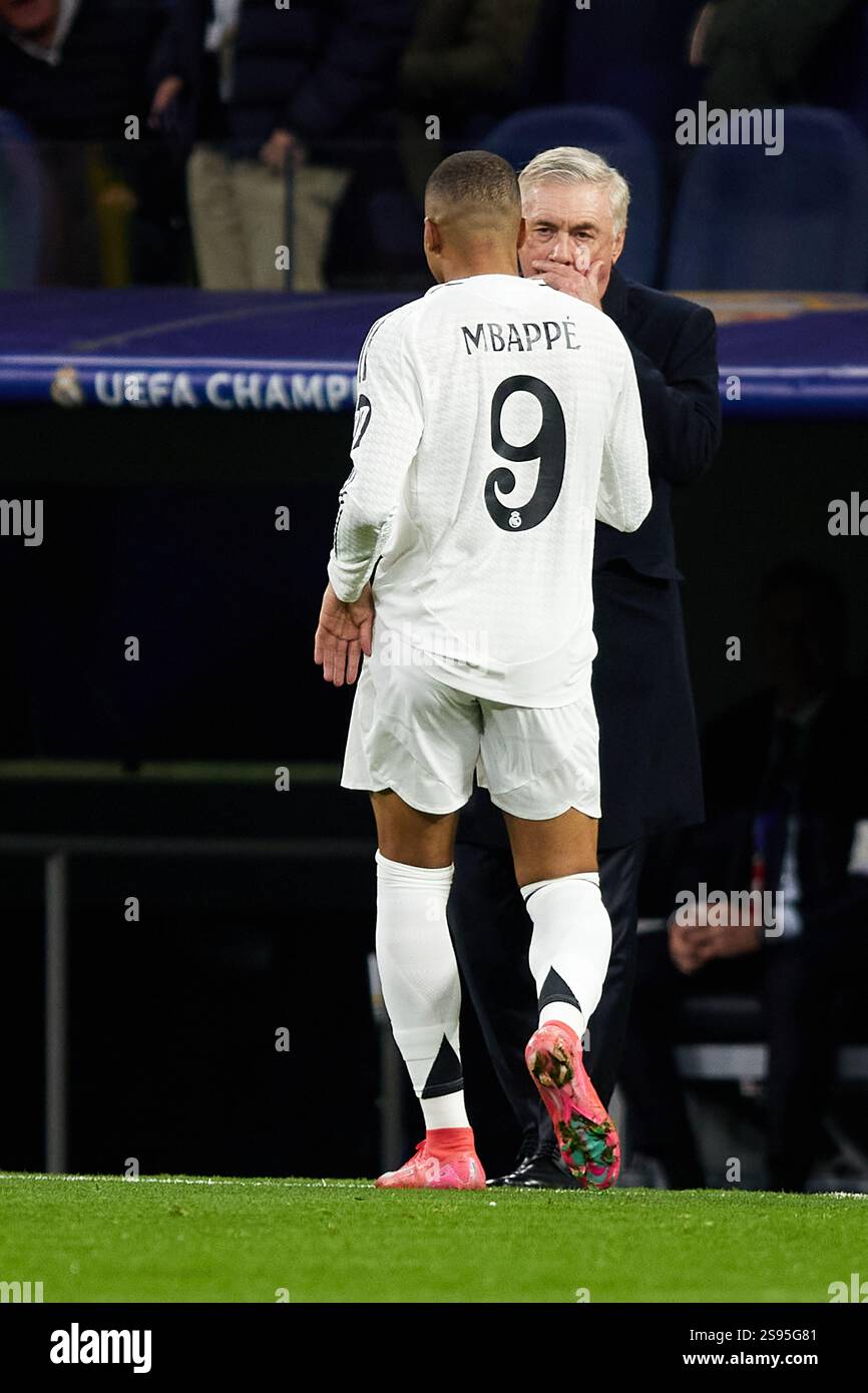 Real madrid 2024 team hi-res stock photography and images - Alamy