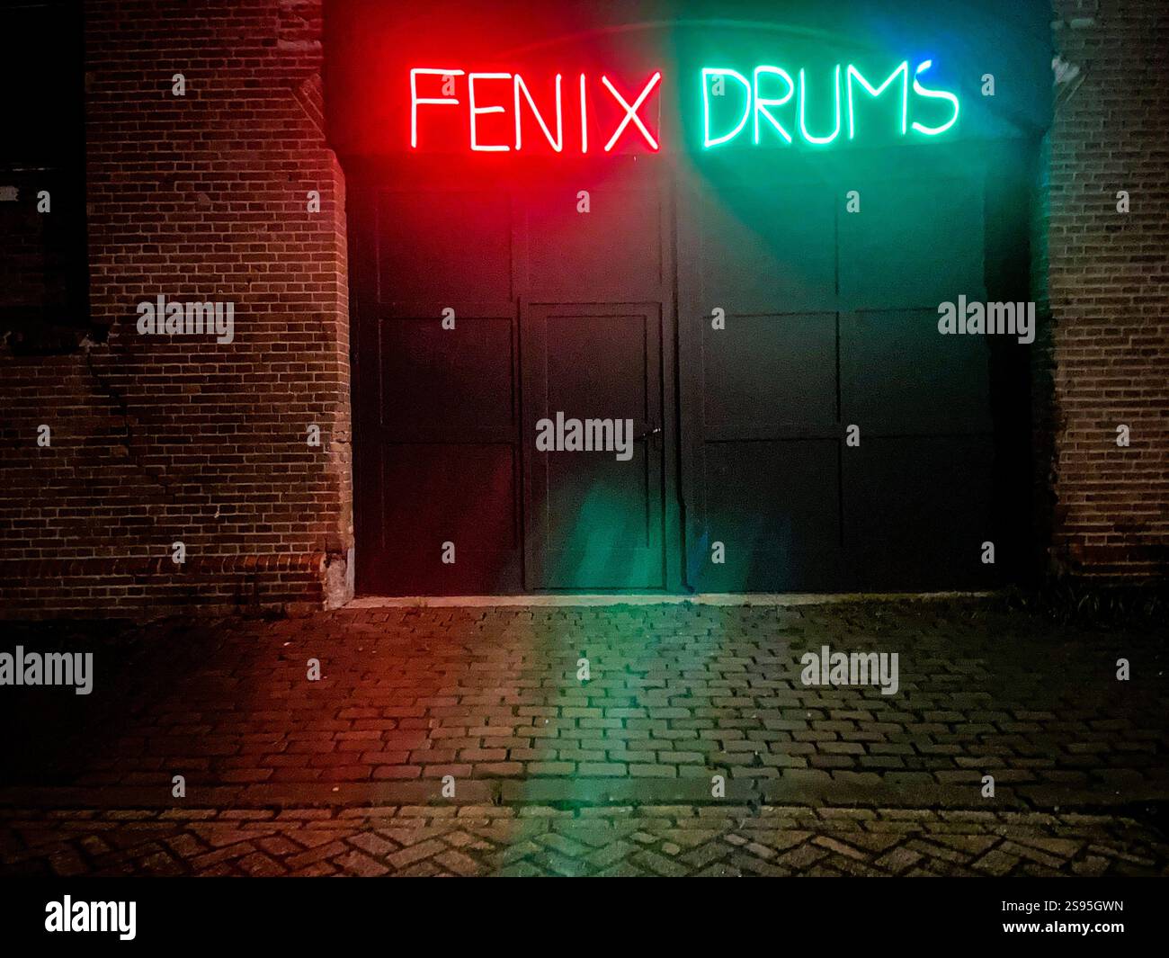 Fenix drums hi-res stock photography and images - Alamy