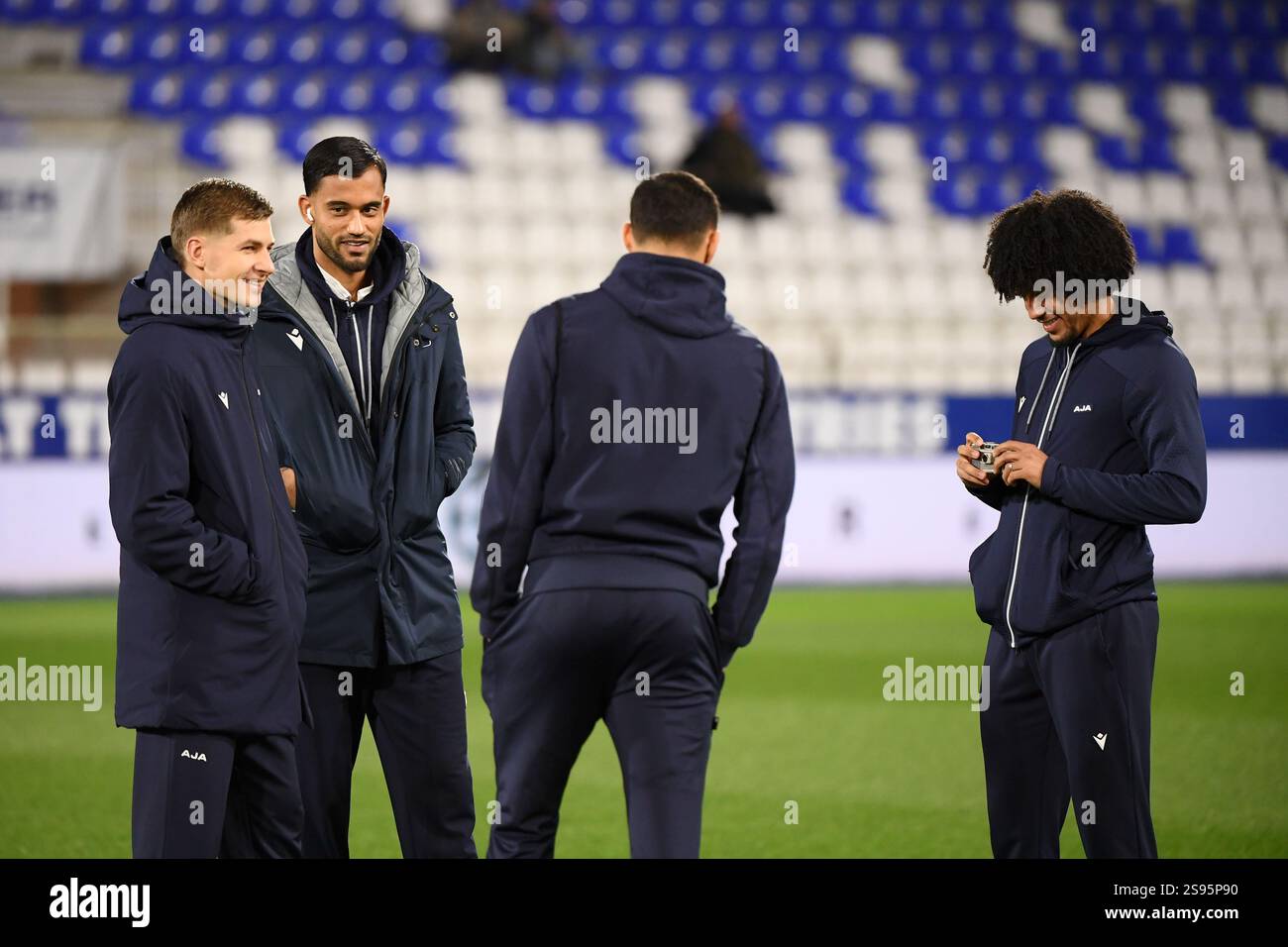 04 Jubal ROCHA MENDES JUNIOR (aja) - 26 Paul JOLY (aja) - 80 Han-Noah ...