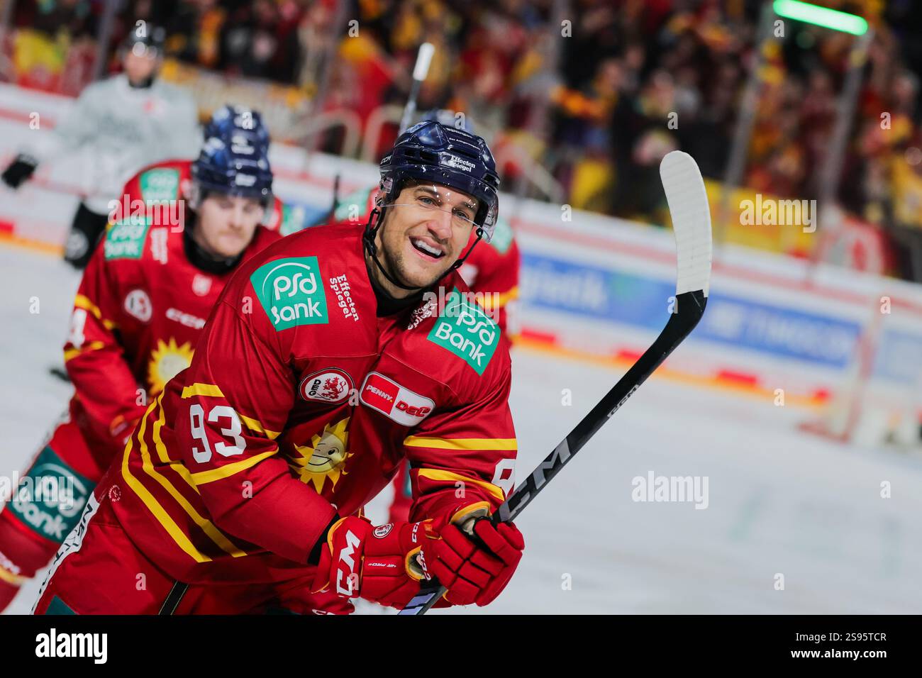 24 January 2025, North Rhine-Westphalia, Duesseldorf: Ice hockey: DEL ...