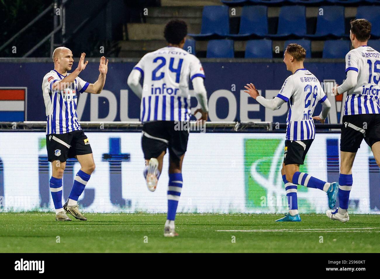 EINDHOVEN, NETHERLANDS - JANUARY 24: Evan Rottier of FC Eindhoven ...