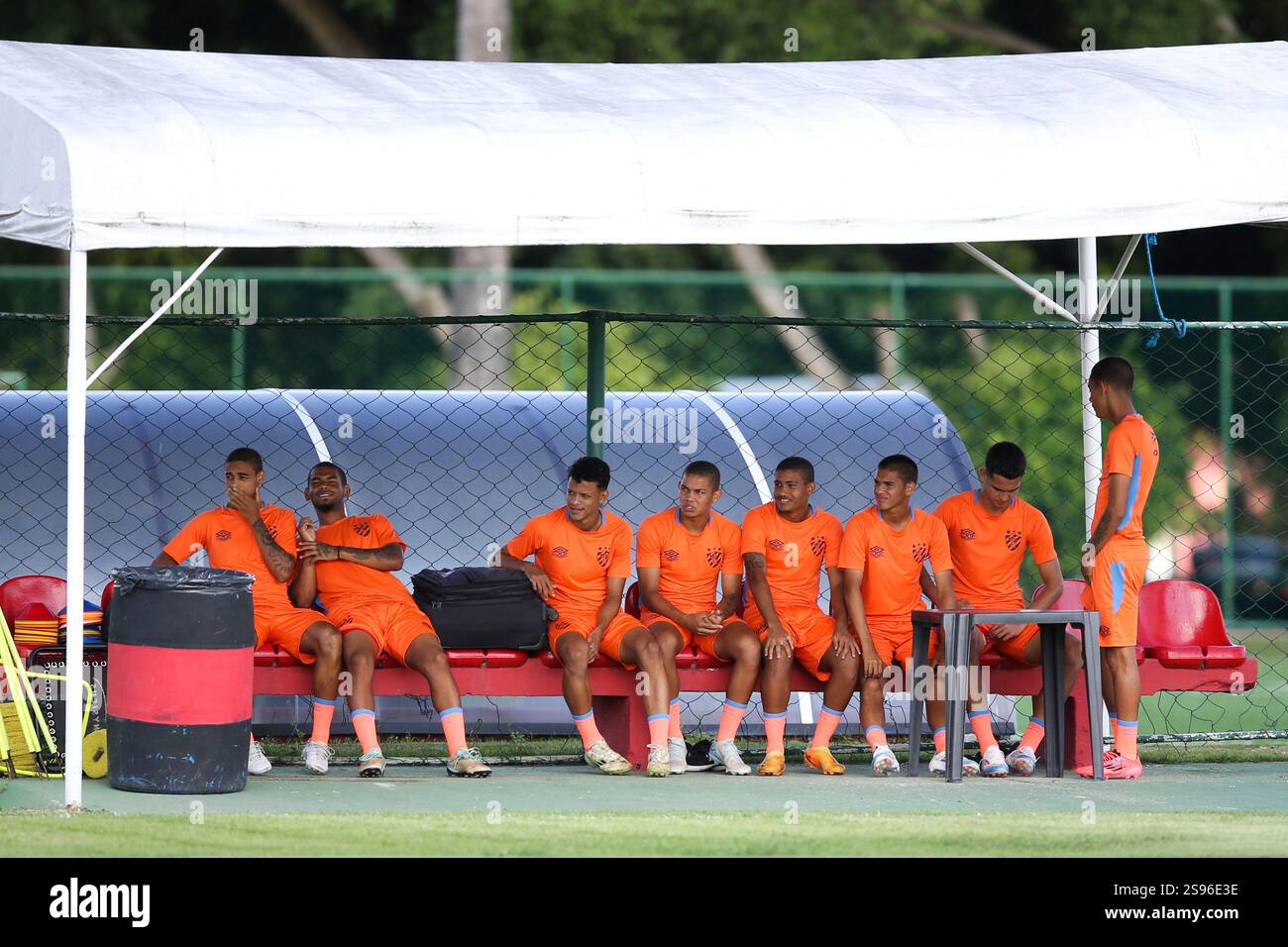 PE - RECIFE - 01/24/2025 - RECIFE, SPORT TRAINING - Sport players ...