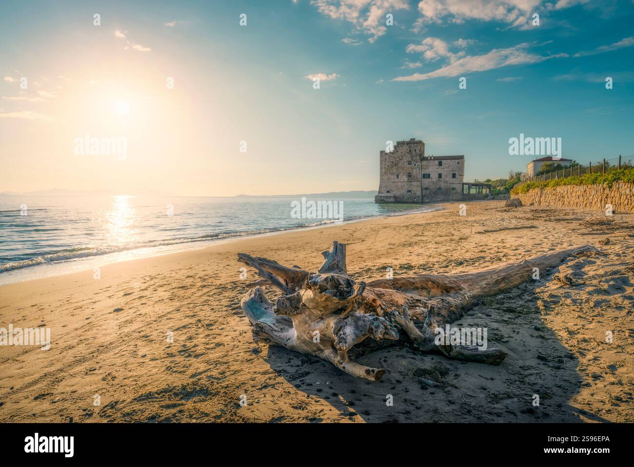 Torre mozza beach old hi-res stock photography and images - Alamy