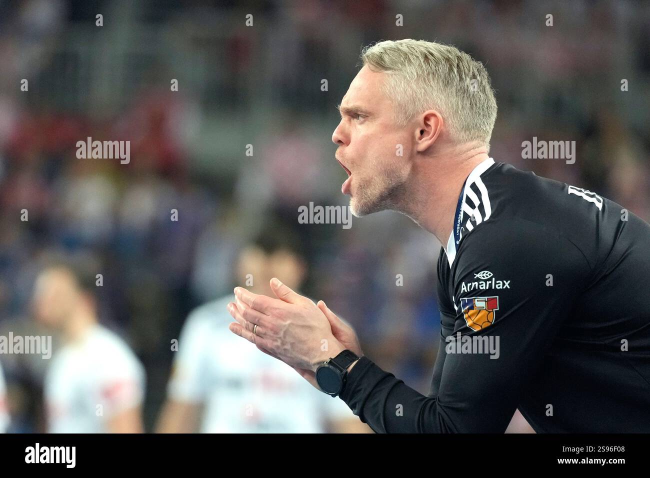 Iceland head coach Snorri Gudjonsson reacts during the main round match ...