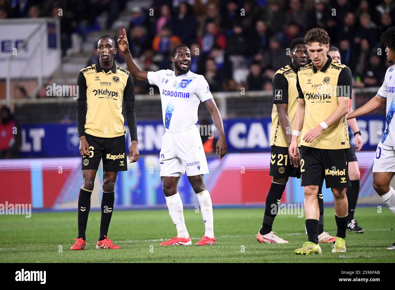 26 Lamine FOMBA (asse) - 42 Elisha OWUSU (aja) during the Ligue 1 ...