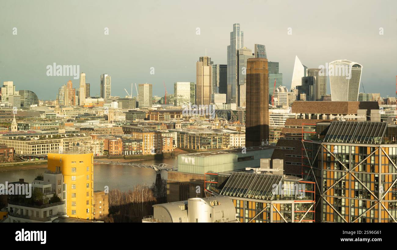 London high-rise buildings and contemporary architecture Stock Photo ...