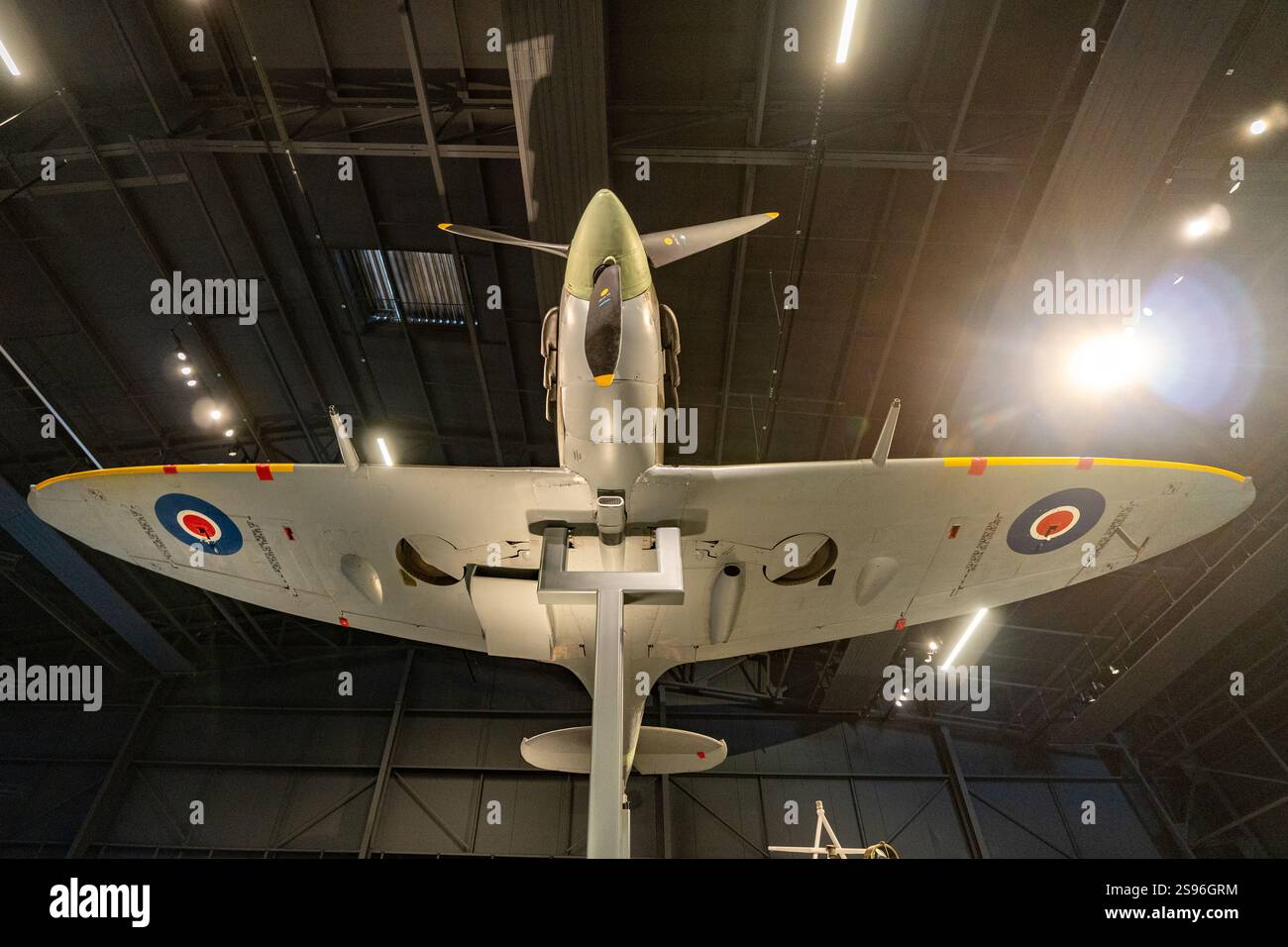 Aviones spitfire hi-res stock photography and images - Alamy