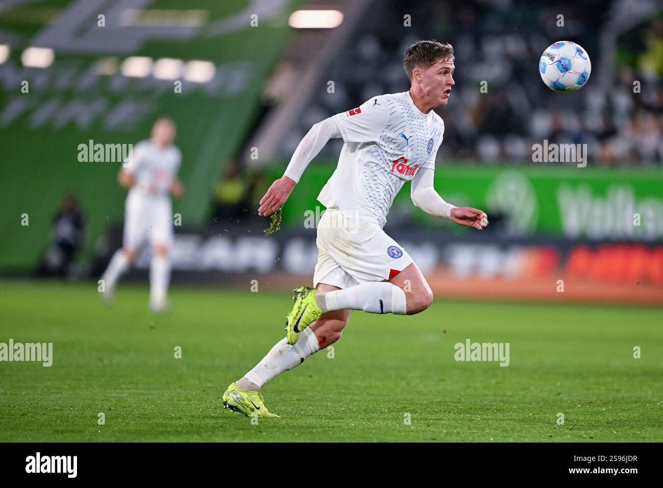 24.01.2025, Fussball, Bundesliga, 19. Spieltag Saison 2024/2025, VfL ...